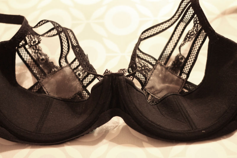 Agent Provocateur Tina Bra Review: 32DD - Big Cup Little Cup